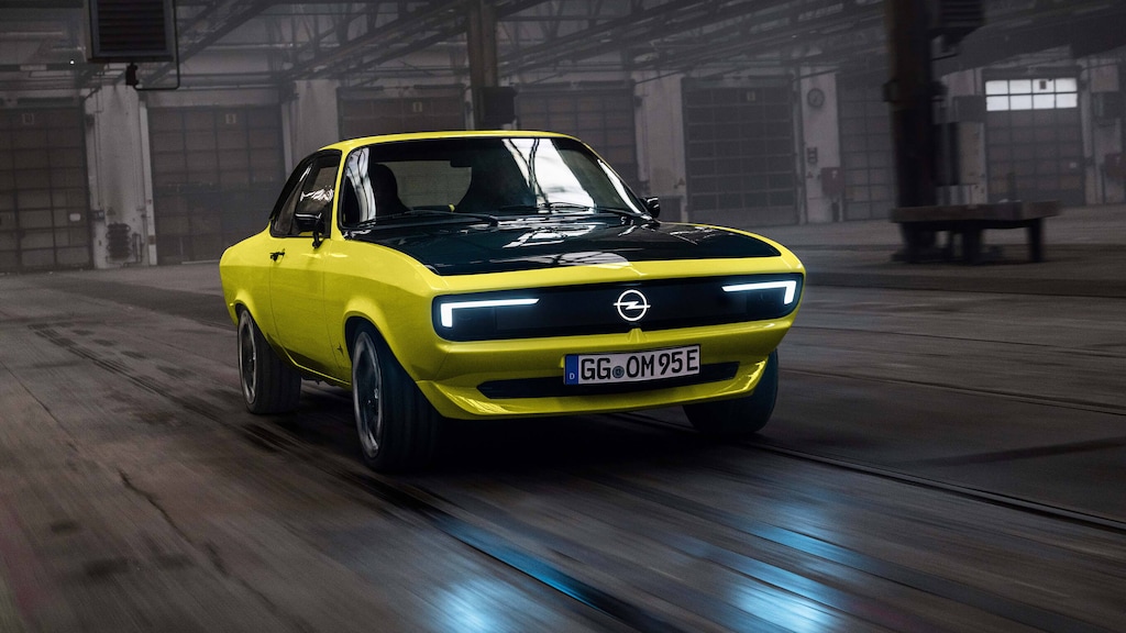 Opel’in Başarılı Modelleri 2022 Yılını Ödüllerle Kapattı