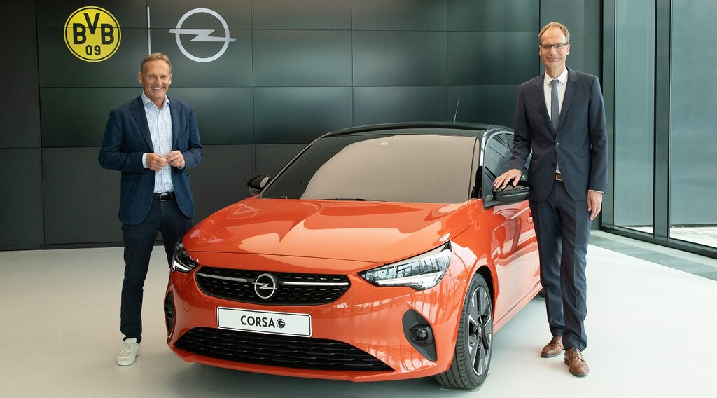 Borussia Dortmund’un Yıldızları Opel’i Ziyaret Etti